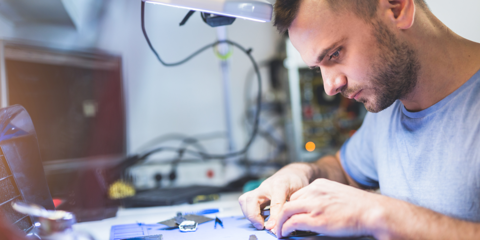 iPhone Speaker Not Working? 8 Easy Fixes | Quick Fix Mobile